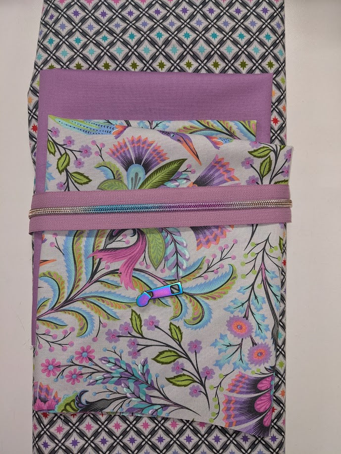 St. Tropez tote kit - Tula Squares – Pretty Little Quilt Shop